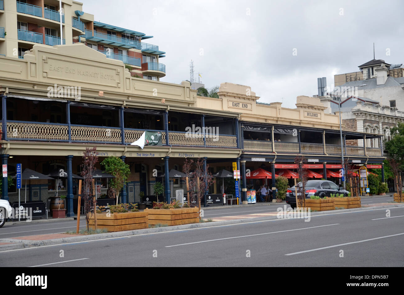 A street scene in the east end of Adelaide, South Australia Stock Photo ...