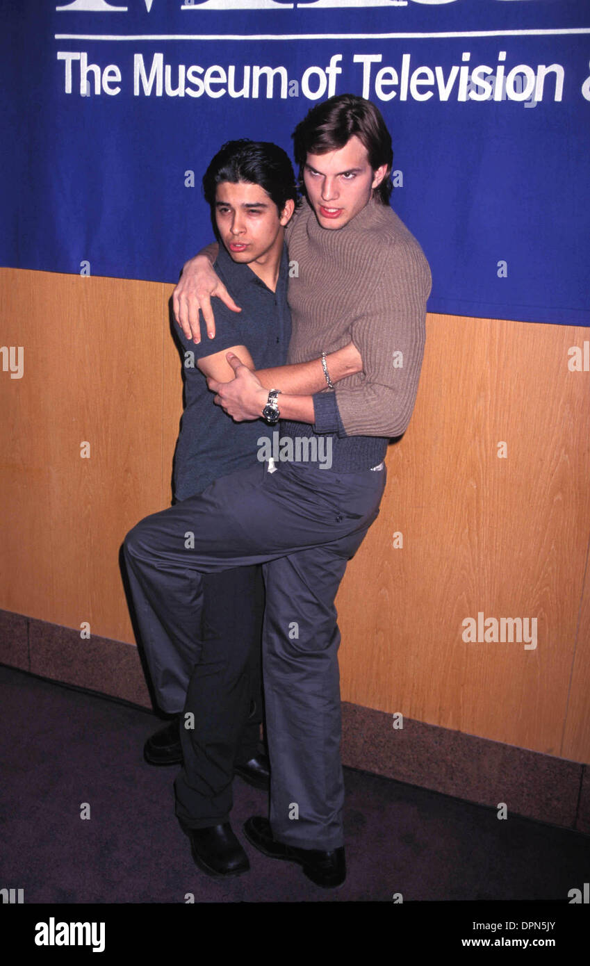 May 24, 2006 - K18148MR.TV ACADEMY FESTIVAL : THAT 70'S SHOW DGA LOS ...