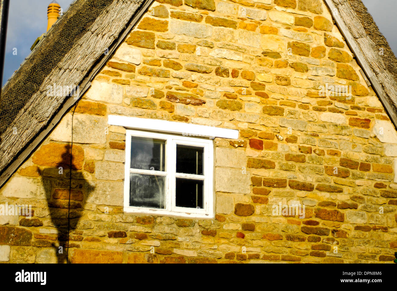 Gable end cottage hi-res stock photography and images - Alamy