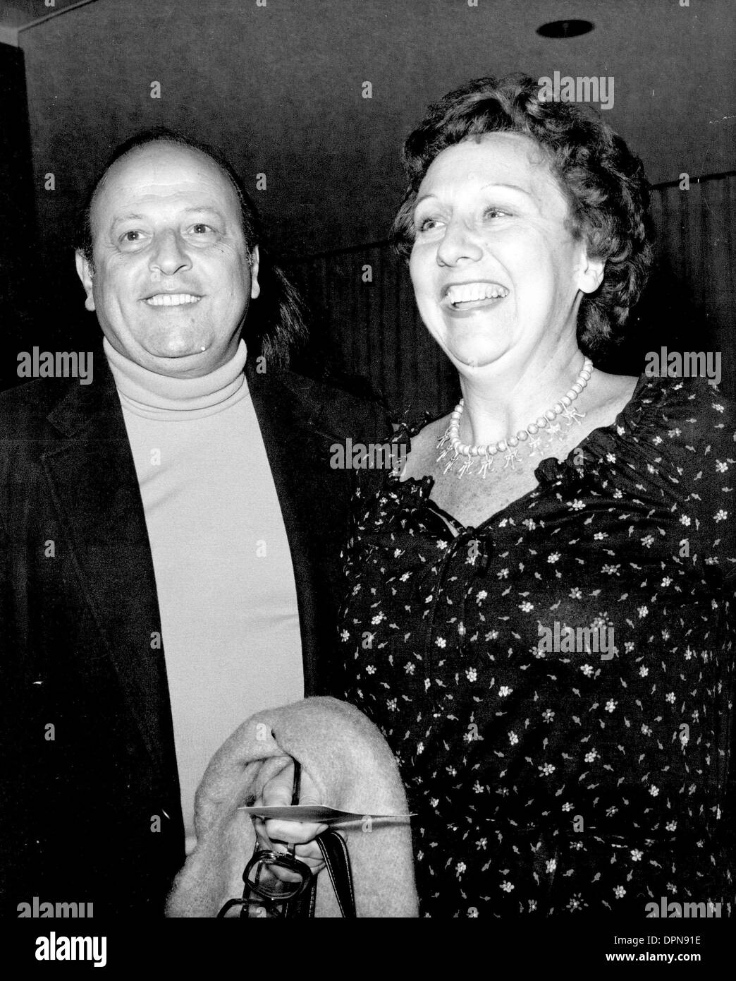 Dec 29 2005 jean stapleton hi-res stock photography and images - Alamy
