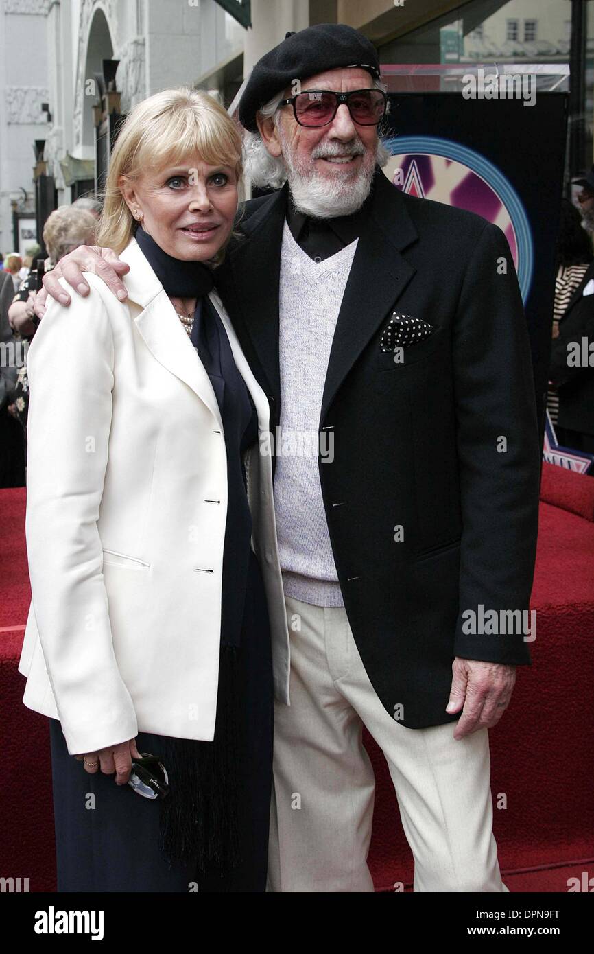 Lou adler britt ekland hi-res stock photography and images - Alamy