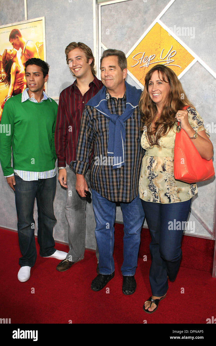 Beau bridges and family hi-res stock photography and images - Alamy