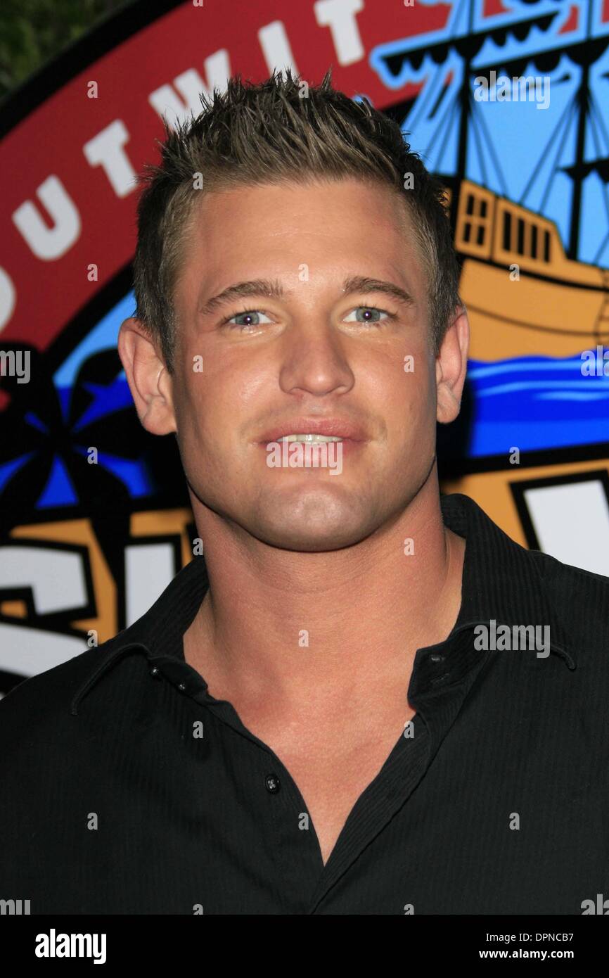 Dec. 17, 2006 - Los Angeles, CALIFORNIA, USA - ADAM GENTRY -.SURVIVOR ...