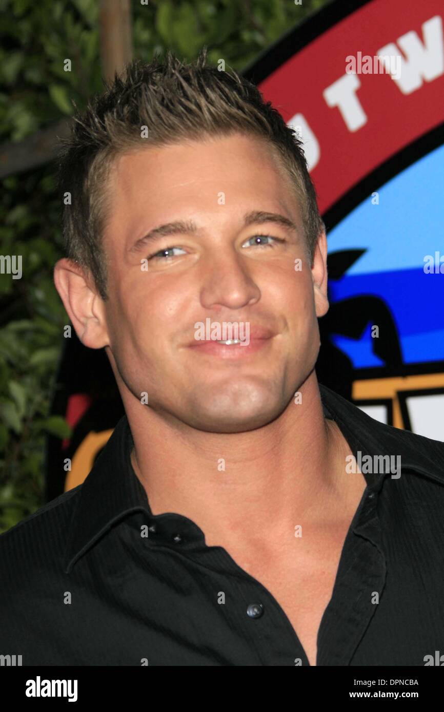 Dec. 17, 2006 - Los Angeles, CALIFORNIA, USA - ADAM GENTRY -.SURVIVOR ...