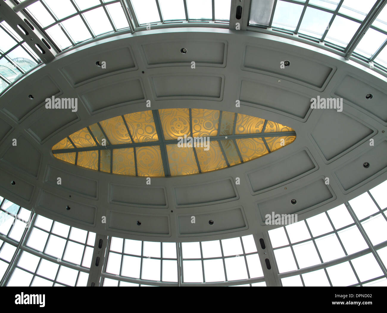 Oval skylight hi-res stock photography and images - Alamy