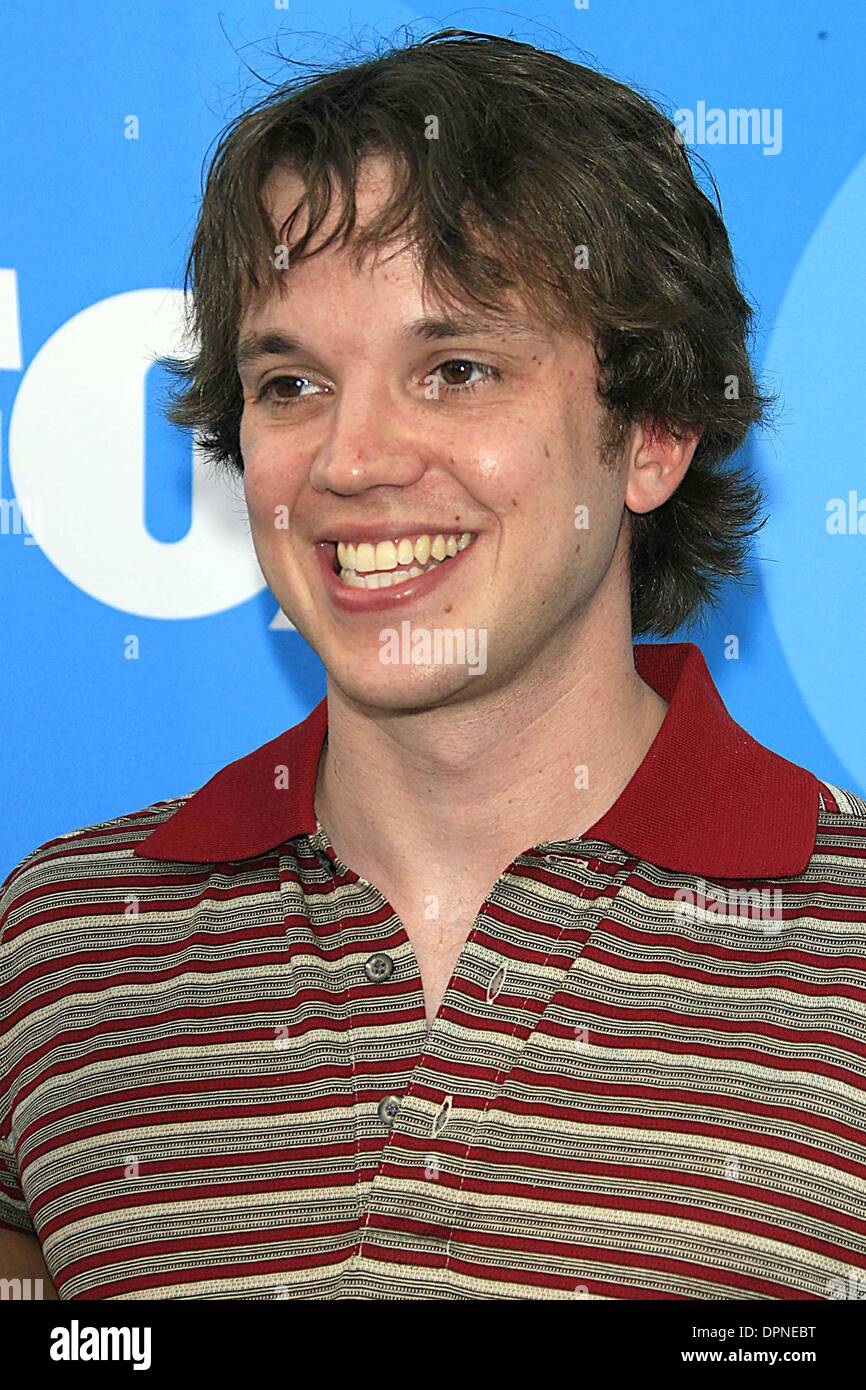 Eric millegan hi-res stock photography and images - Alamy