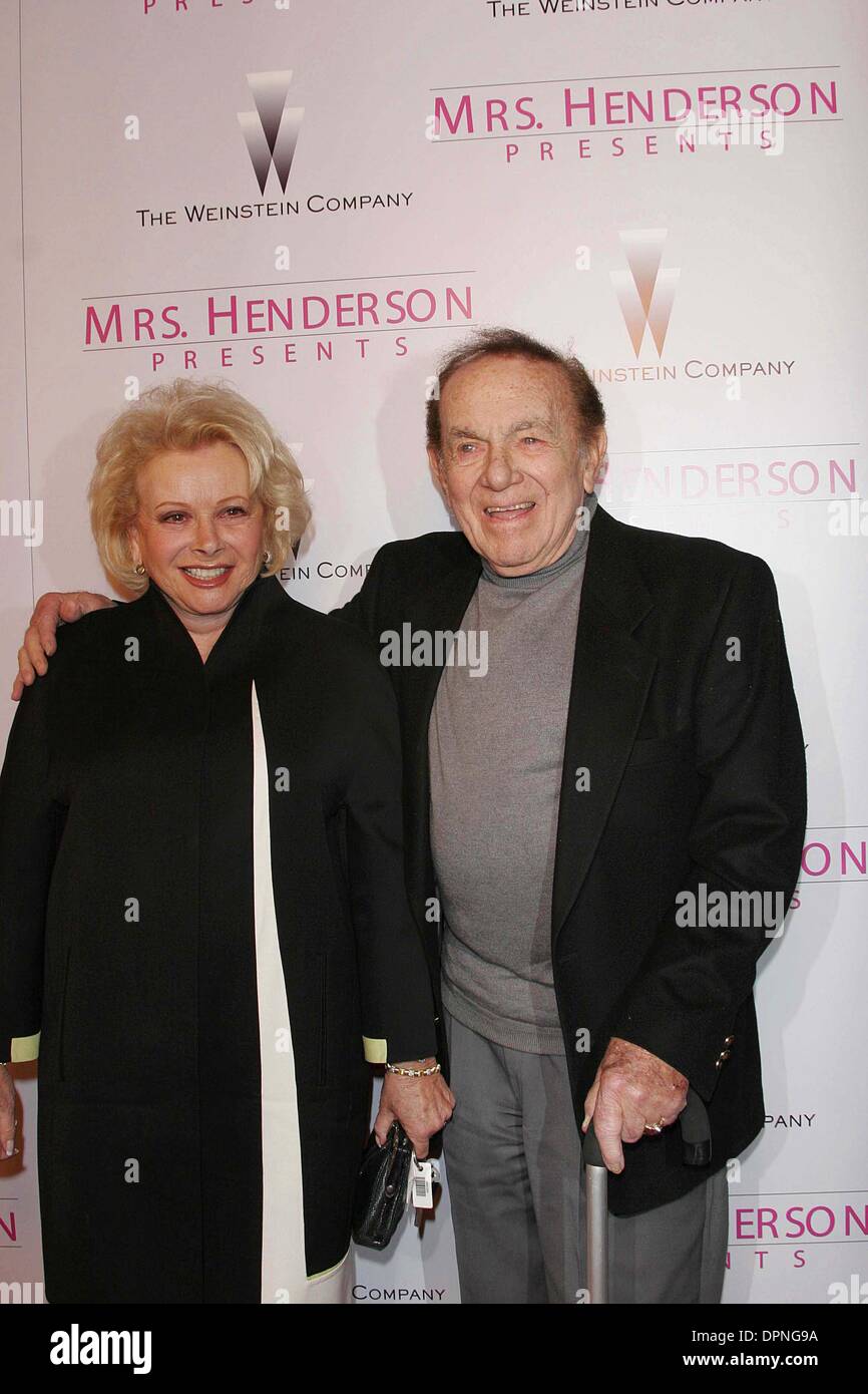 Dec. 5, 2005 - Hollywood, CALIFORNIA, USA - JACK CARTER AND WIFE ...