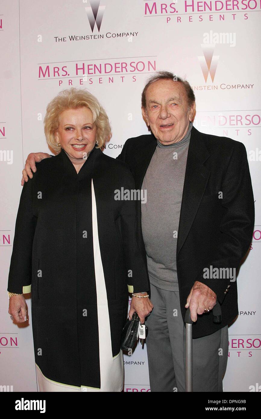 Dec. 5, 2005 - Hollywood, CALIFORNIA, USA - JACK CARTER AND WIFE ...