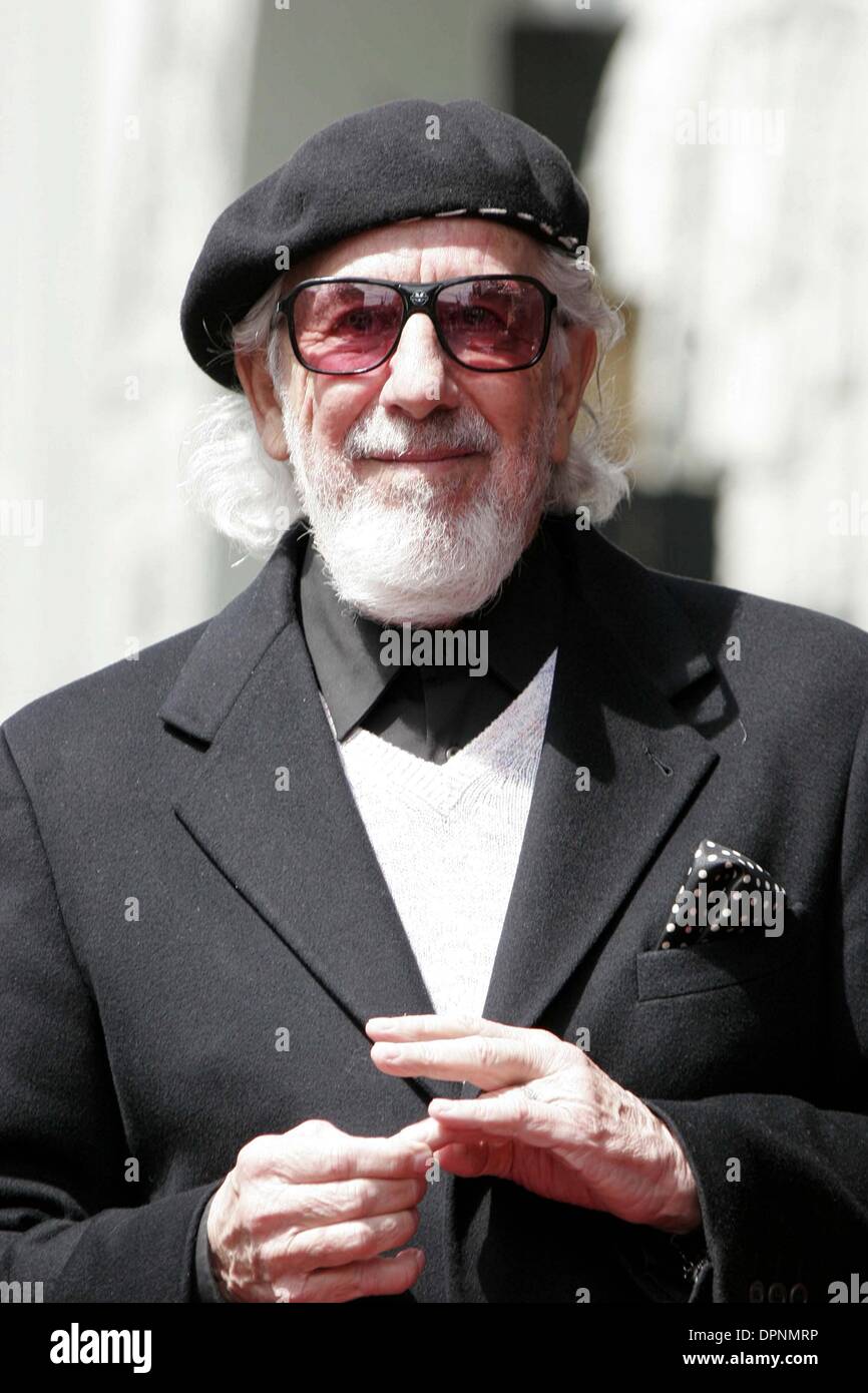 Lou adler hi-res stock photography and images - Alamy