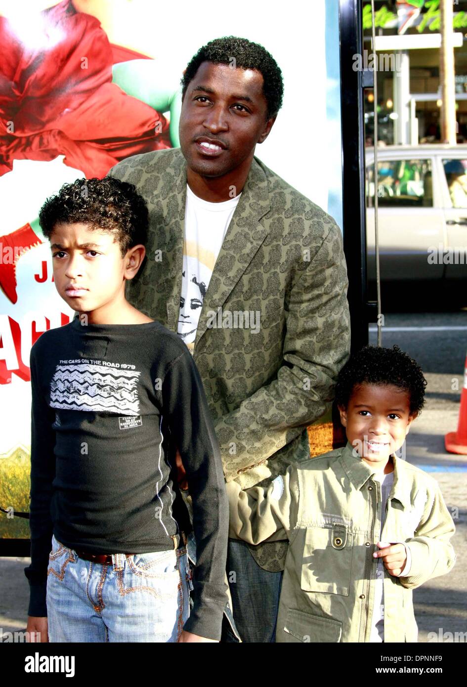 June 12, 2006 - Hollywood, CALIFORNIA, USA - KENNY EDMONDS AND HIS SONS ...