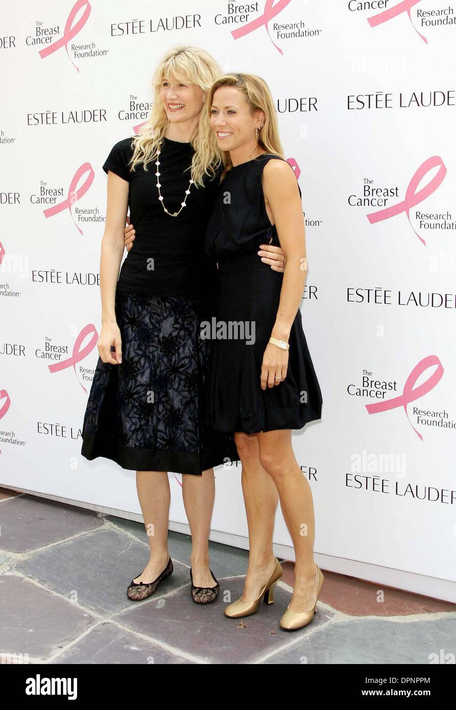 Laura crow hi-res stock photography and images - Alamy