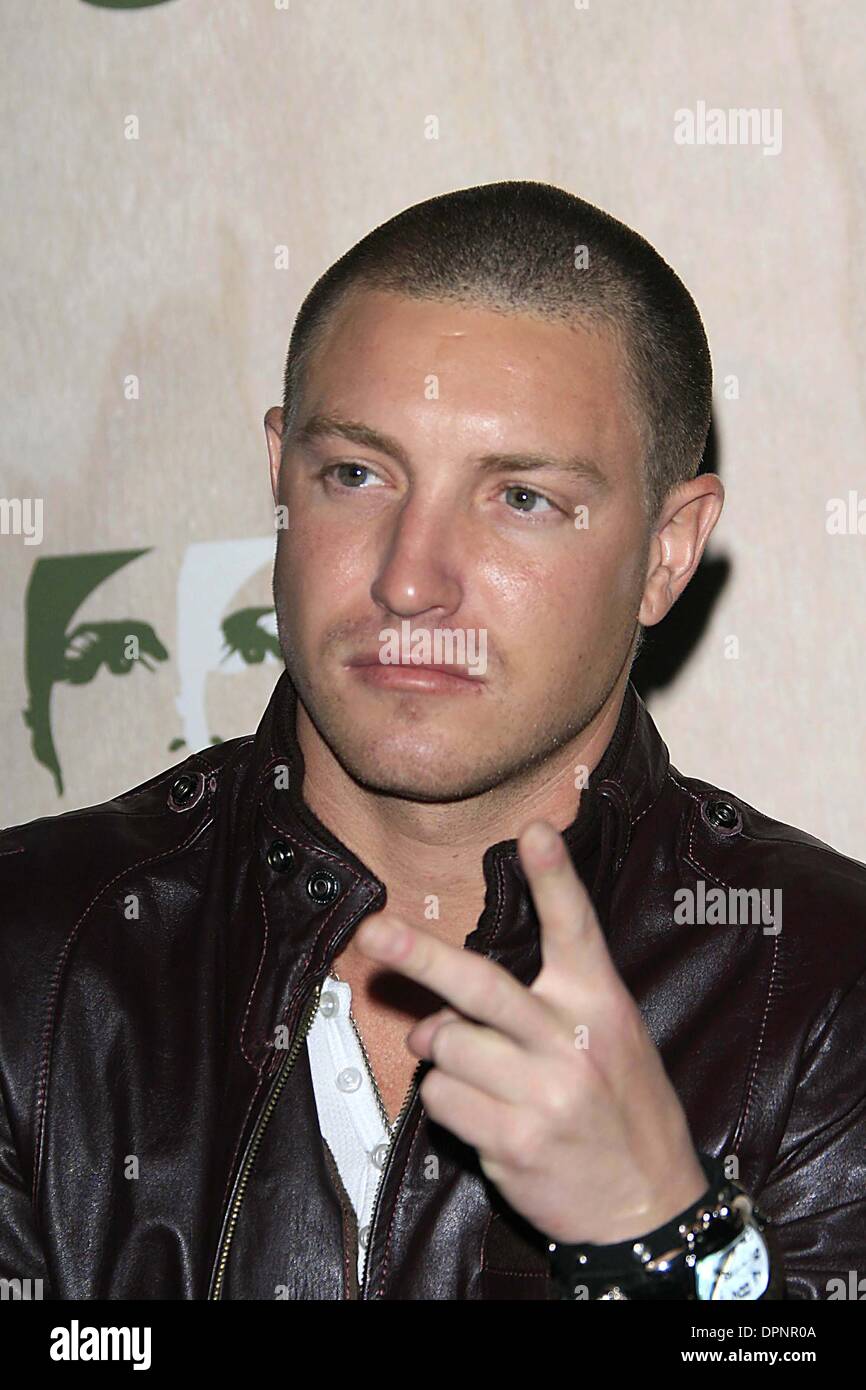 Sept. 28, 2006 - Los Angeles, CALIFORNIA, USA - LANE GARRISON -.AREA ...