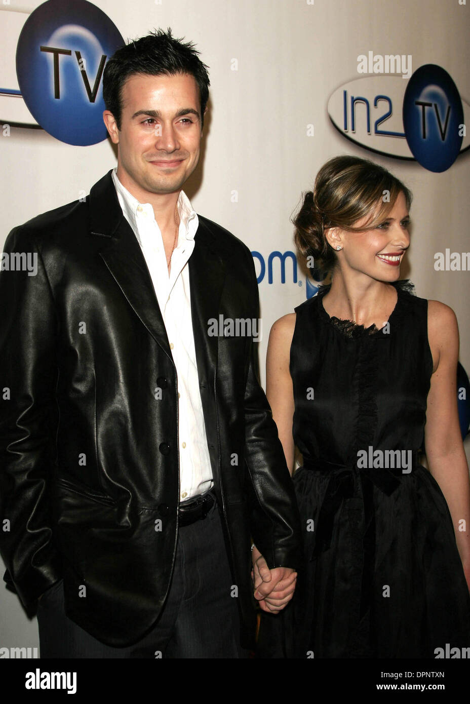 Mar. 15, 2006 - Beverly Hills, CALIFORNIA, USA - SARAH MICHELLE GELLAR ...