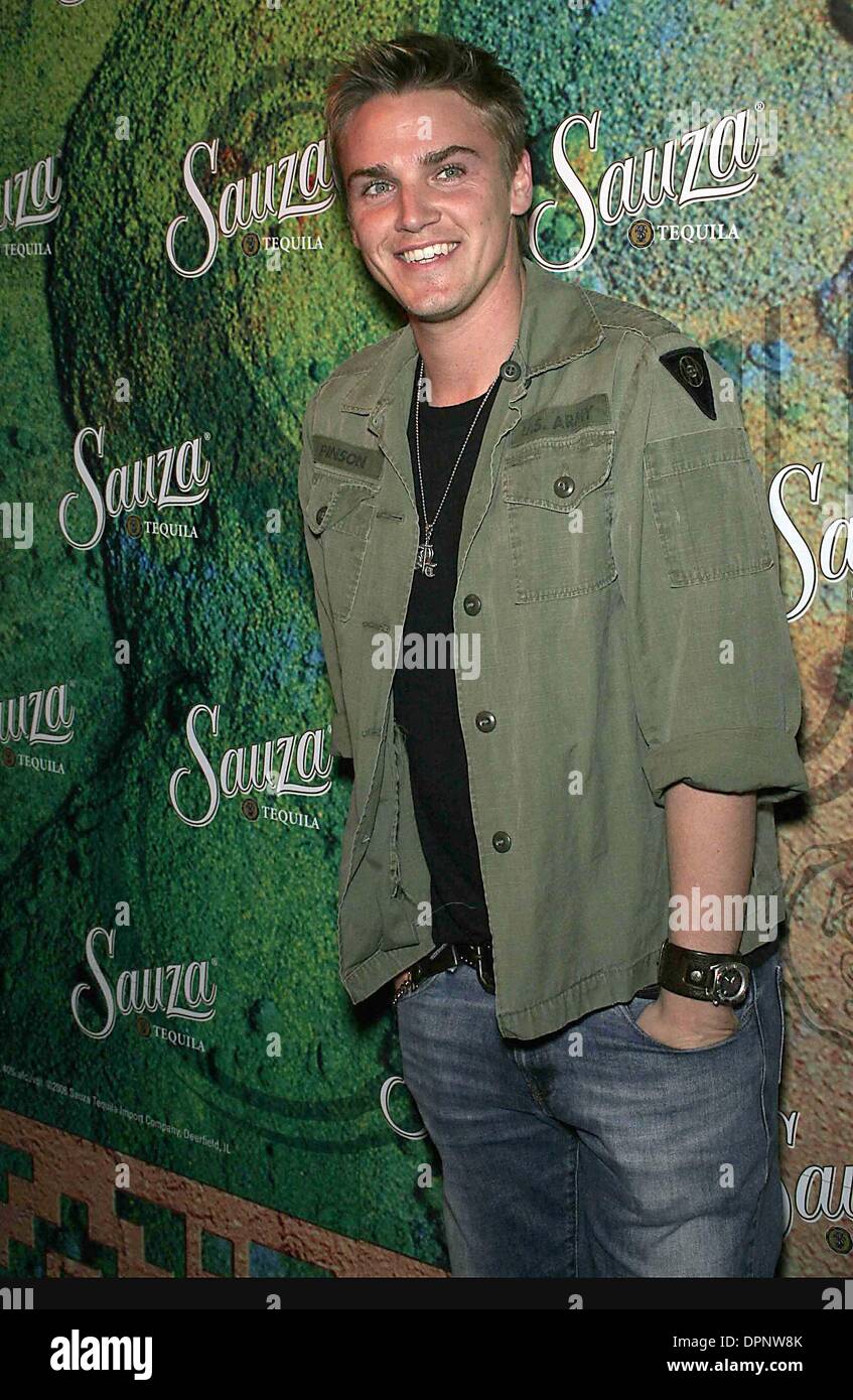 Mayo smith hi-res stock photography and images - Alamy