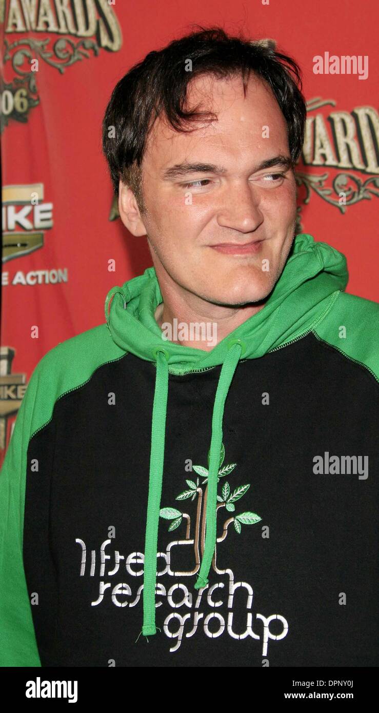 Quentin tarantino 2006 hi-res stock photography and images - Alamy