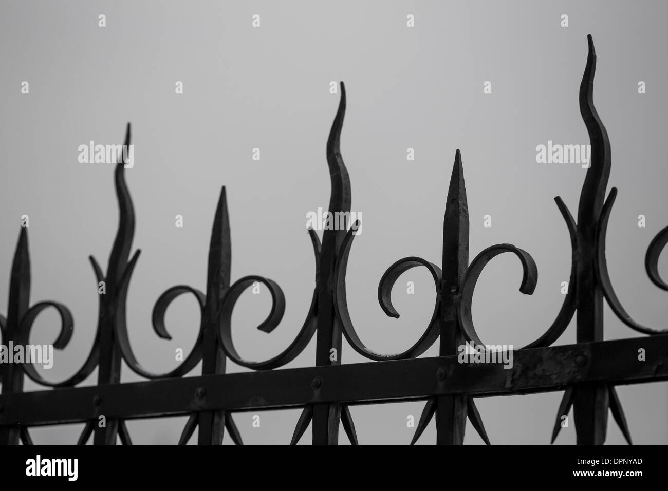 Black halloween fence hi-res stock photography and images - Alamy