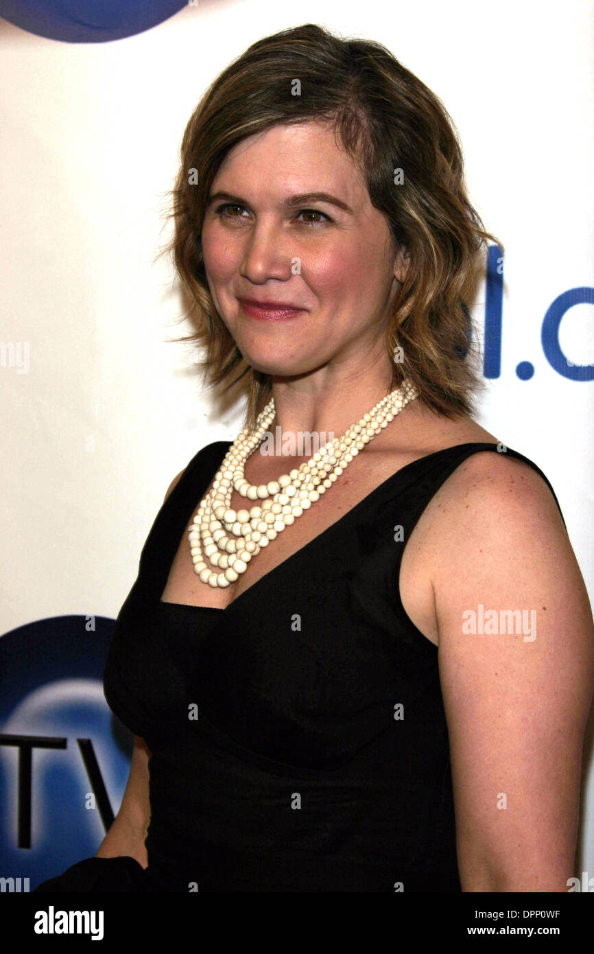 Mar. 15, 2006 - Beverly Hills, CALIFORNIA, USA - TRACEY GOLD - .AOL AND ...