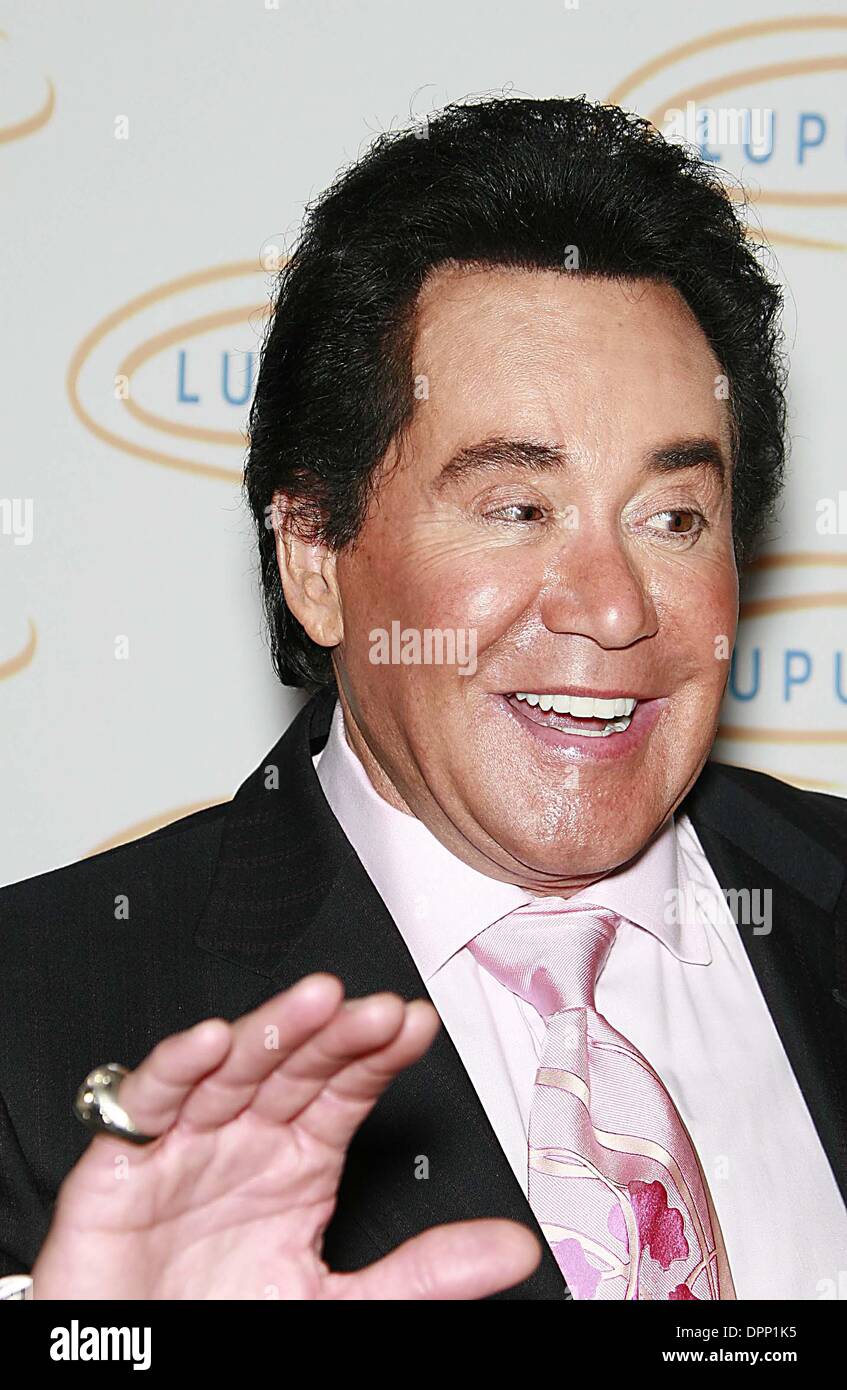 Nina wayne hi-res stock photography and images - Alamy