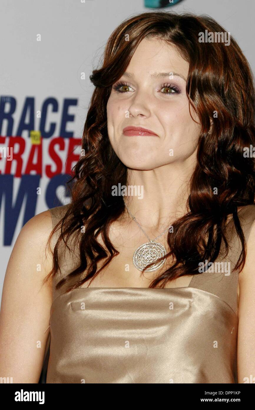 Sophia bush 2006 may hi-res stock photography and images - Alamy
