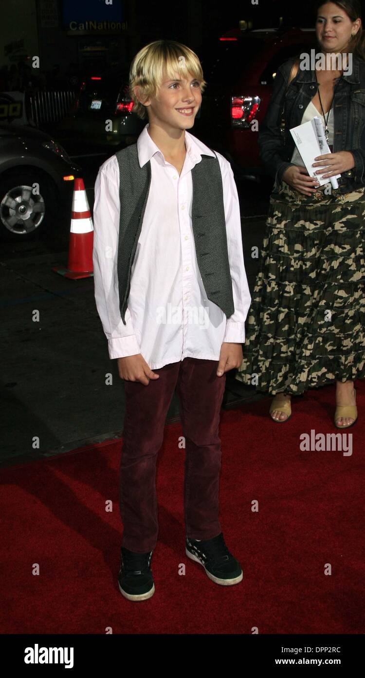 Sept. 21, 2006 - Hollywood, CALIFORNIA, USA - SLATER DAVIS -.JACKASS ...
