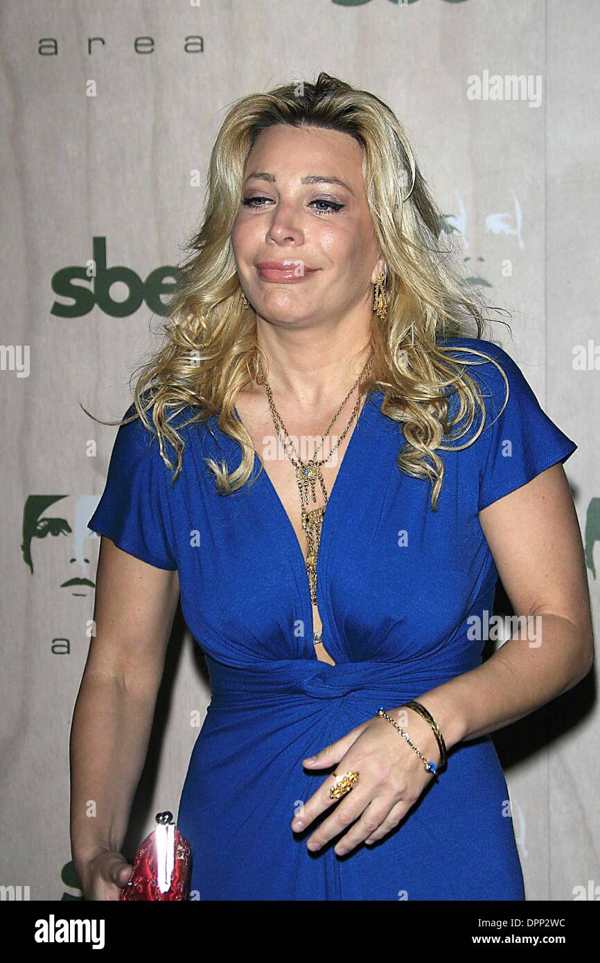 Sept. 28, 2006 - Los Angeles, CALIFORNIA, USA - TAYLOR DAYNE -.AREA ...