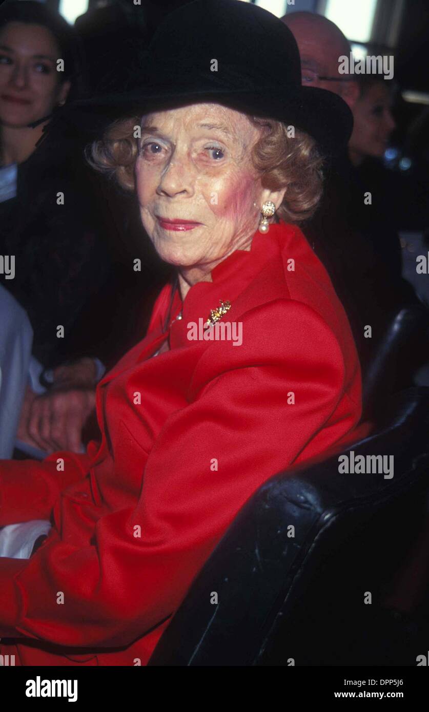 Brooke astor hi-res stock photography and images - Alamy