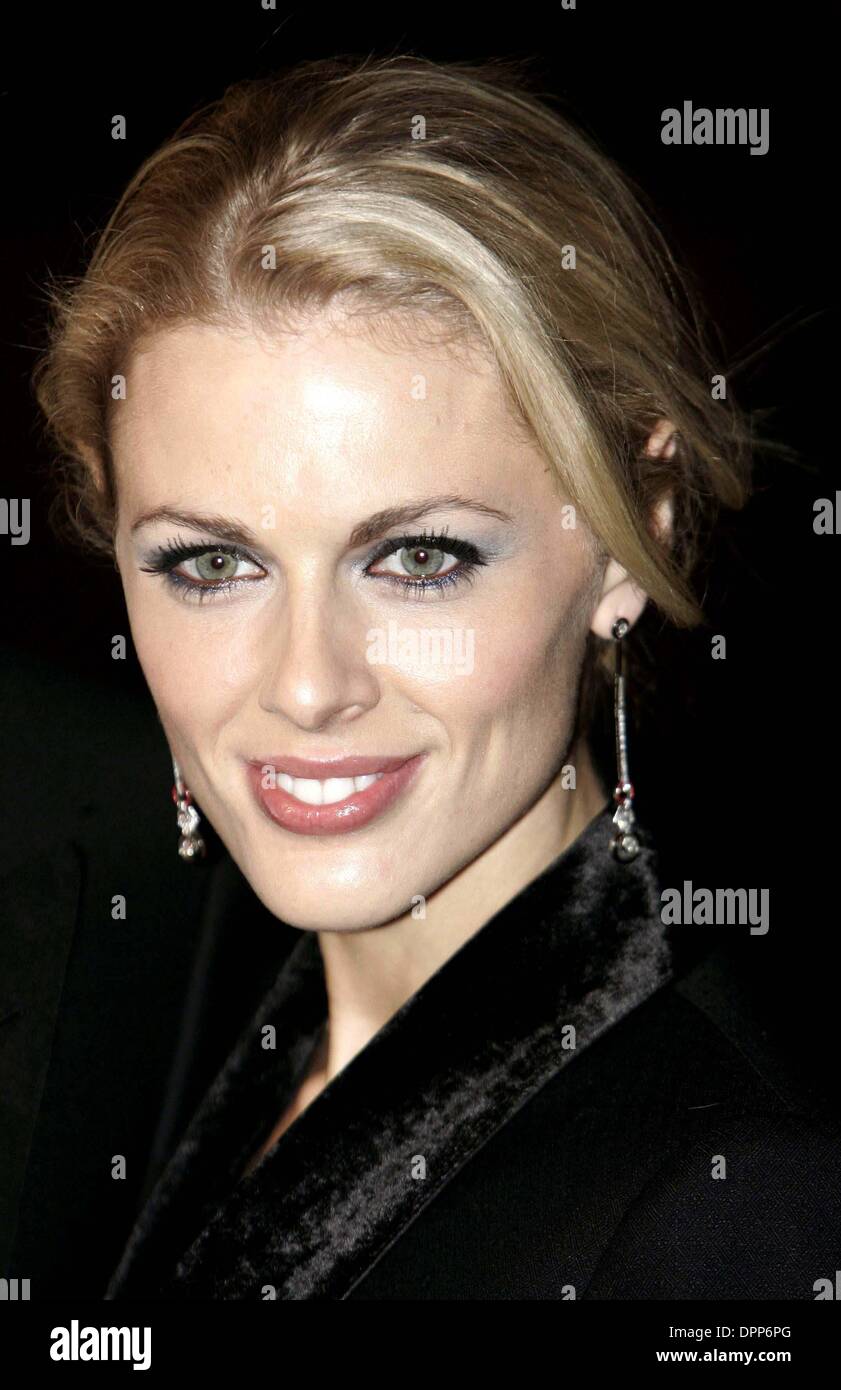 Donna matthews hi-res stock photography and images - Alamy