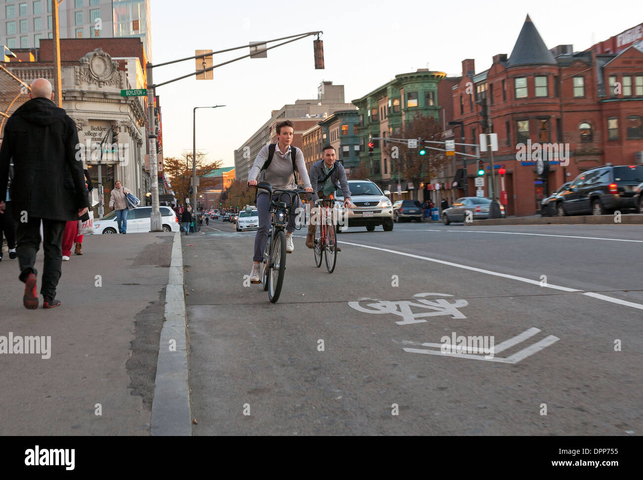 Boston bike lane hi-res stock photography and images - Alamy