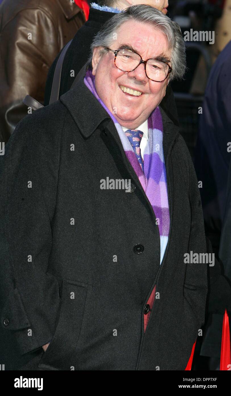 Mar. 3, 2006 - Westminster Abbey, LONDON, ENGLAND - RONNIE CORBETT ...