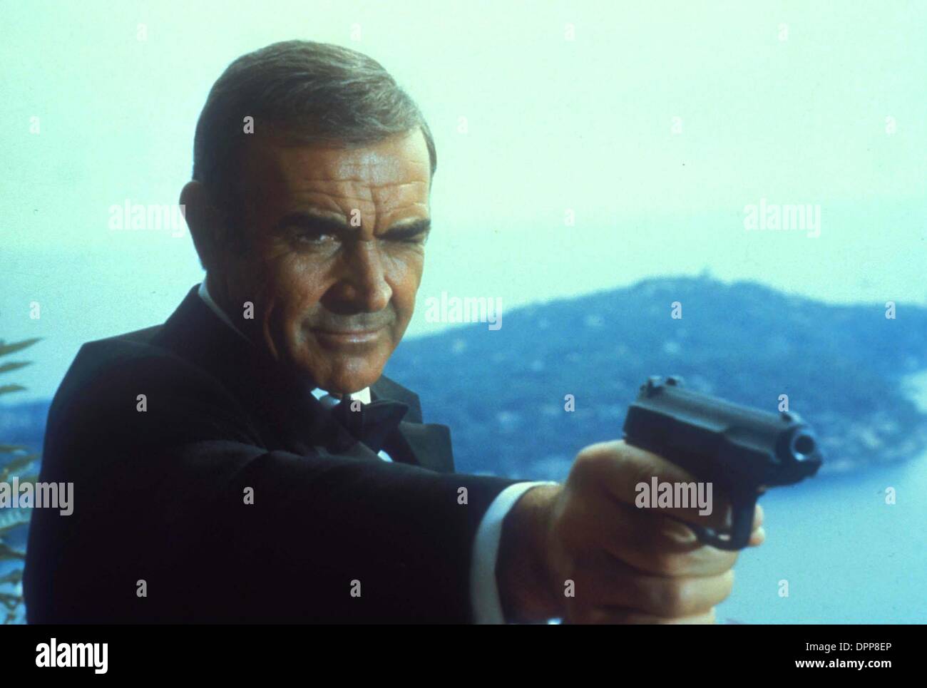 Apr. 12, 2006 - SEAN CONNERY AS JAMMES BOND 1990.SUPPLIED BY DPA- - TV ...