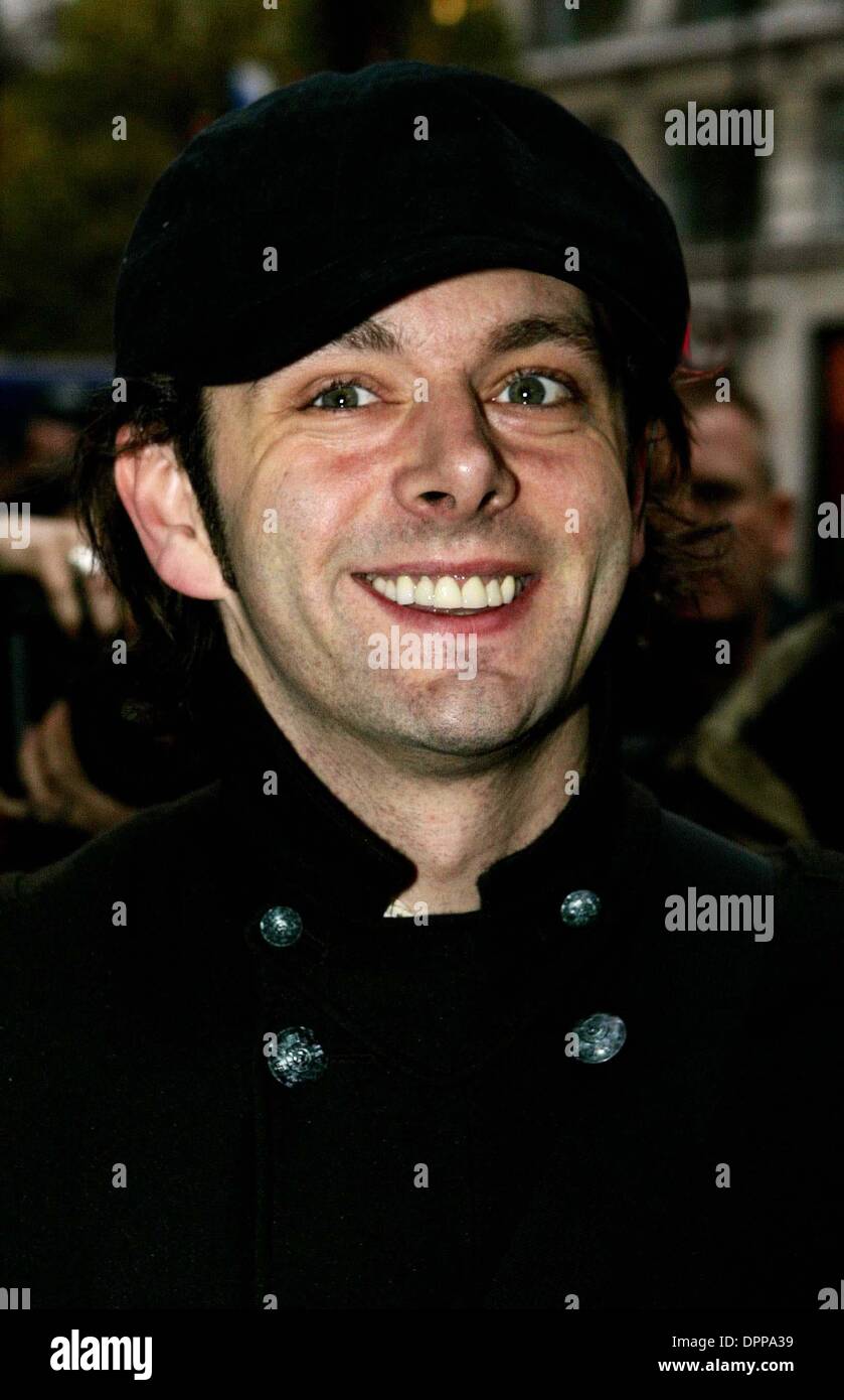 Actor michael sheen arrives hi-res stock photography and images - Alamy