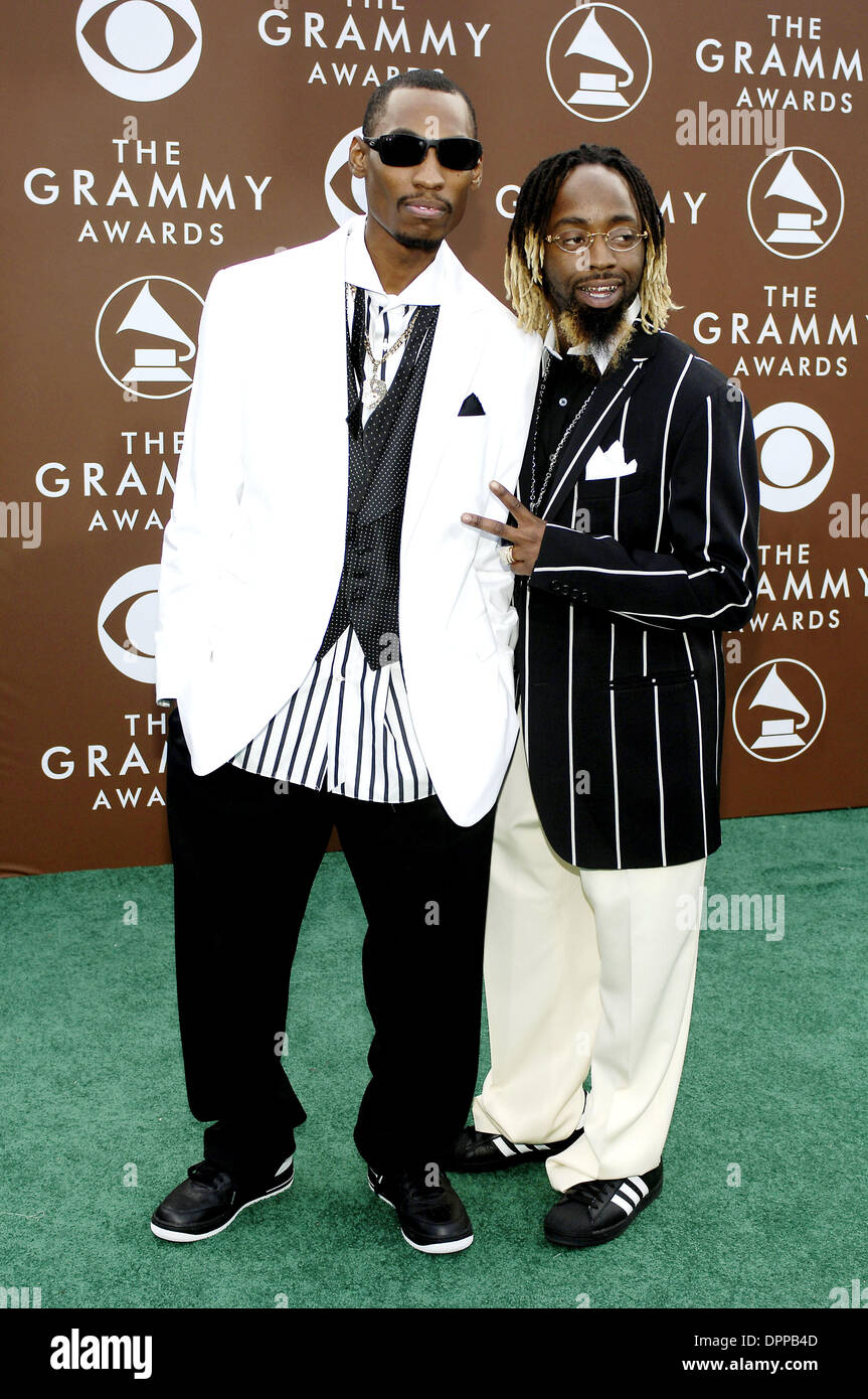Ying yang twins hi-res stock photography and images - Alamy