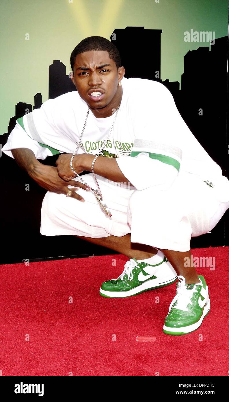 Scrappy hi-res stock photography and images - Alamy