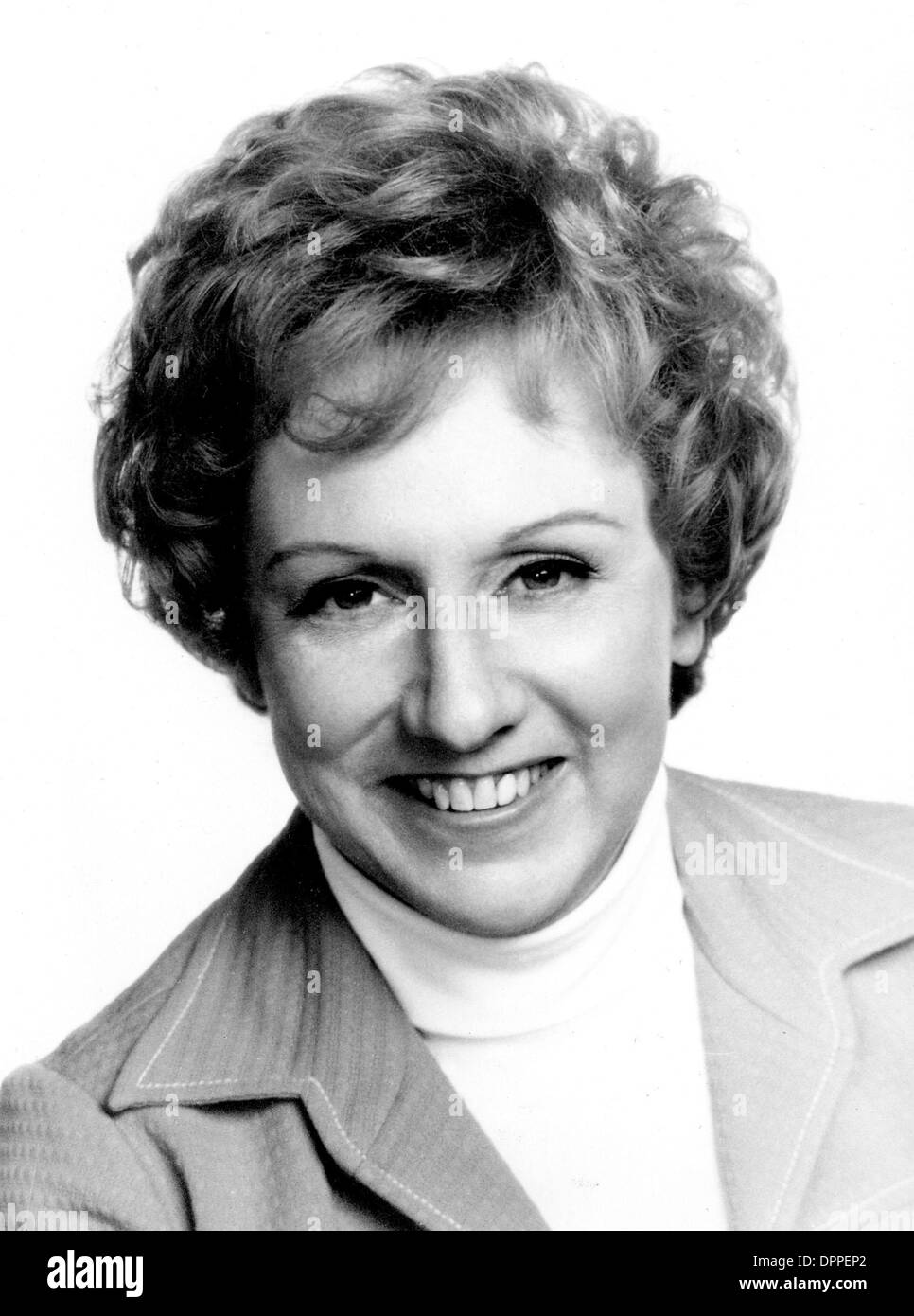 Dec 29 2005 jean stapleton hi-res stock photography and images - Alamy