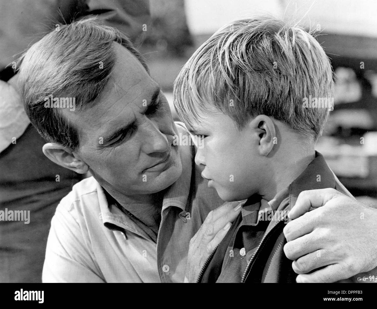 Feb. 27, 2006 - ''GENTLE BEN''.DENNIS WEAVER WITH CLINT HOWARD.SUPPLIED ...