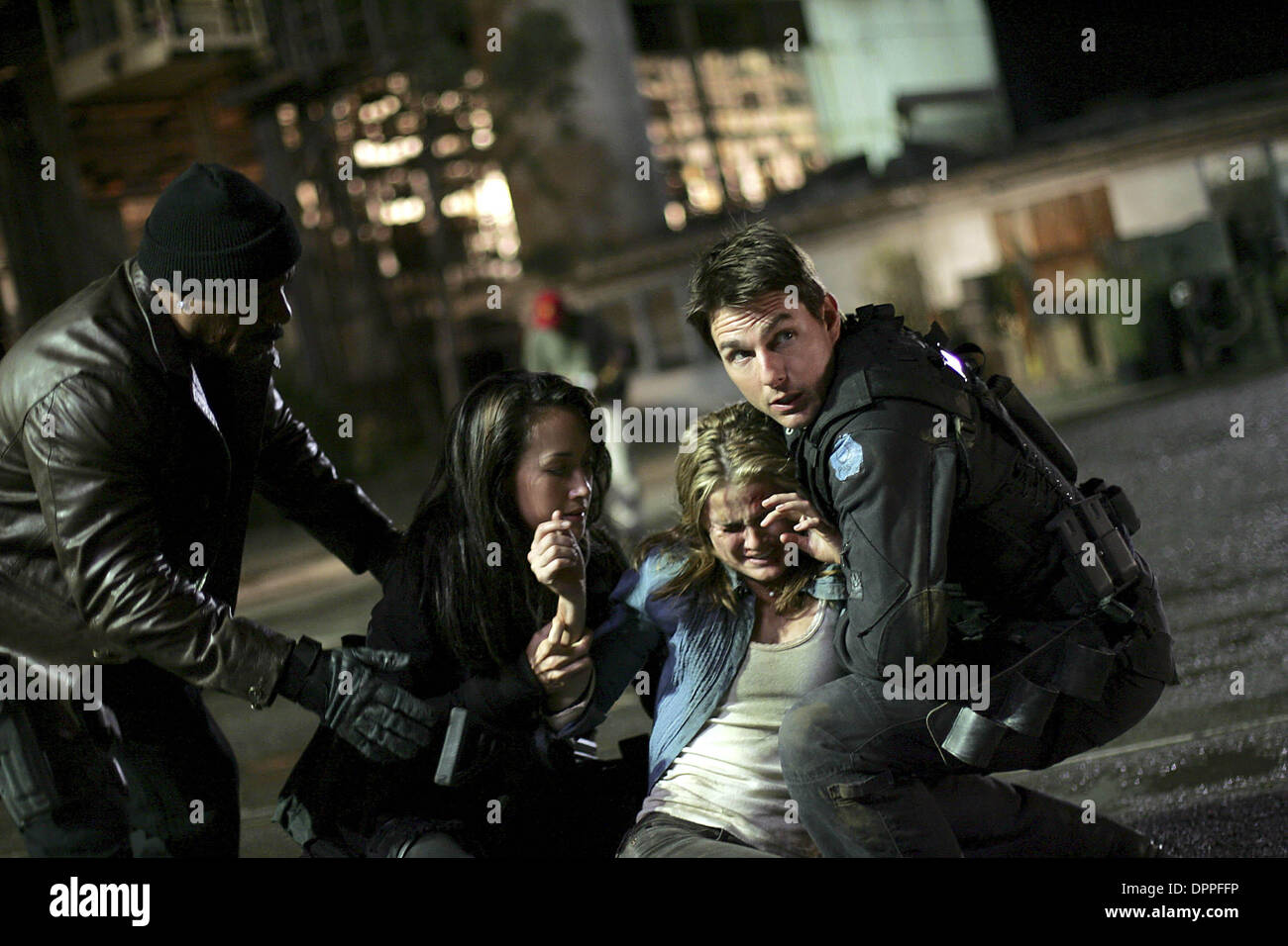 Tom cruise ving mission impossible hi-res stock photography and images ...