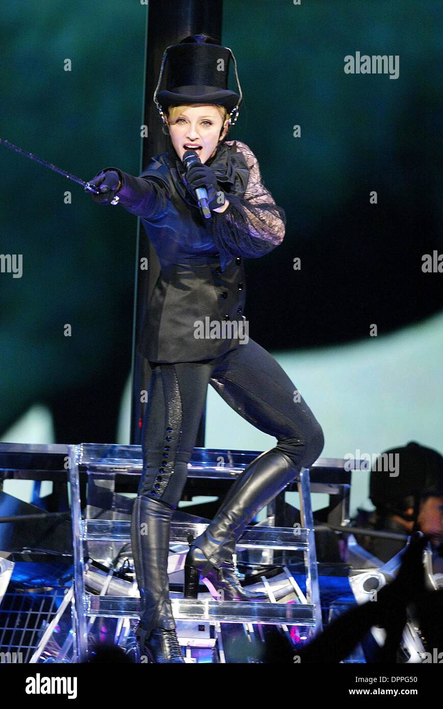 June 29, 2006 - K48469LCV.MADONNA OPENING NIGHT CONCERT '' CONFESSION ...