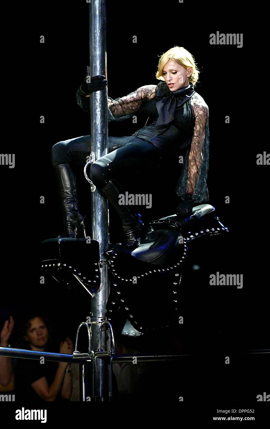 June 29, 2006 - K48469LCV.MADONNA OPENING NIGHT CONCERT '' CONFESSION ...