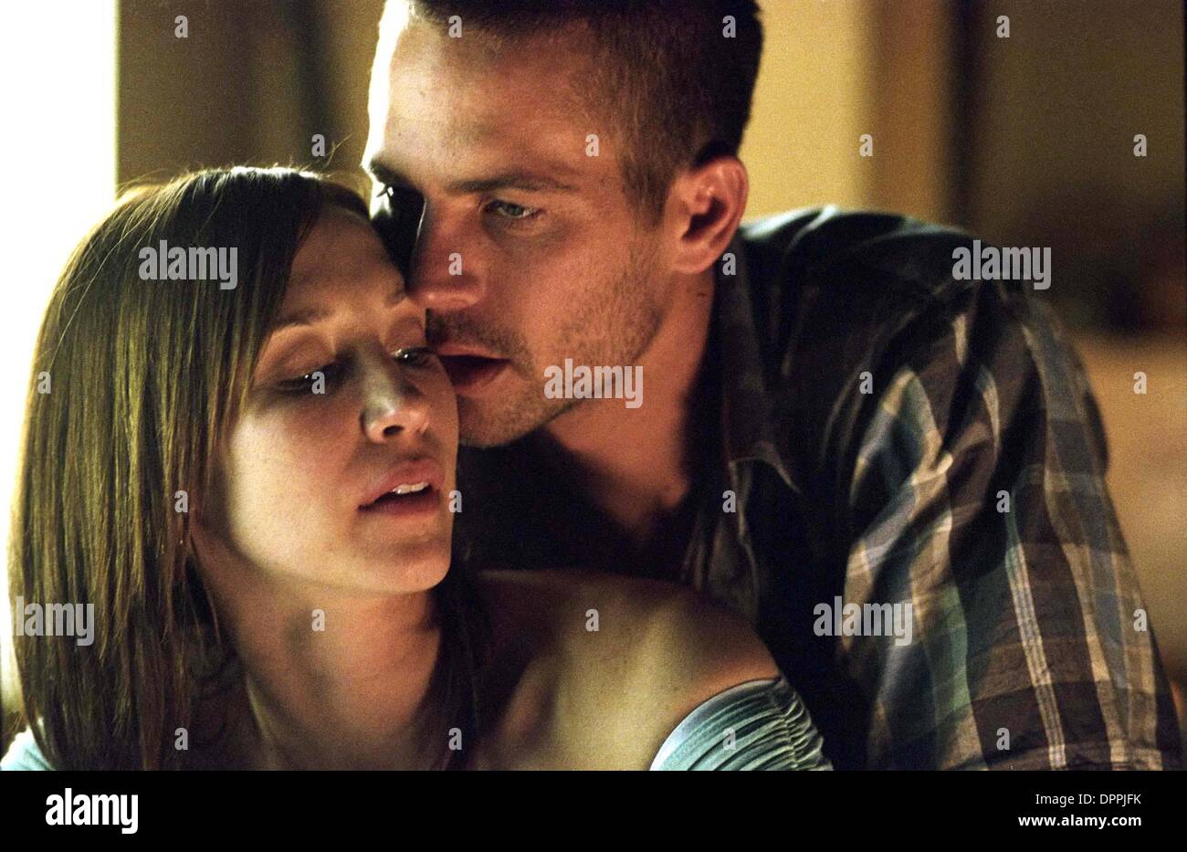 Running scared 2006 hi-res stock photography and images - Alamy