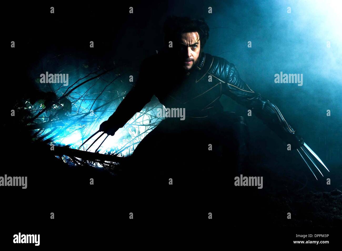 Wolverine claws hi-res stock photography and images - Alamy