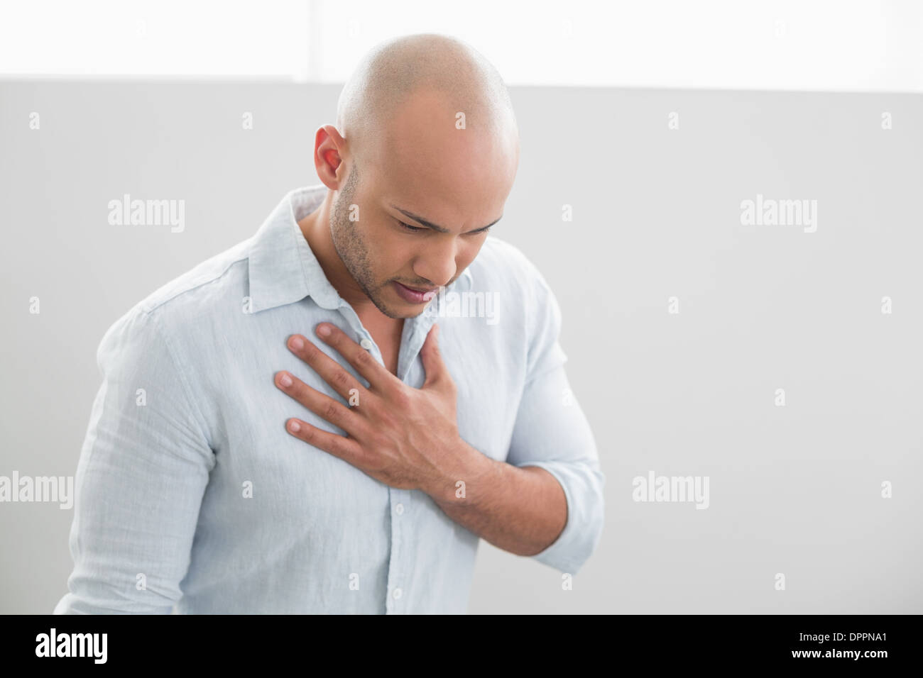Chest pain hi-res stock photography and images - Alamy