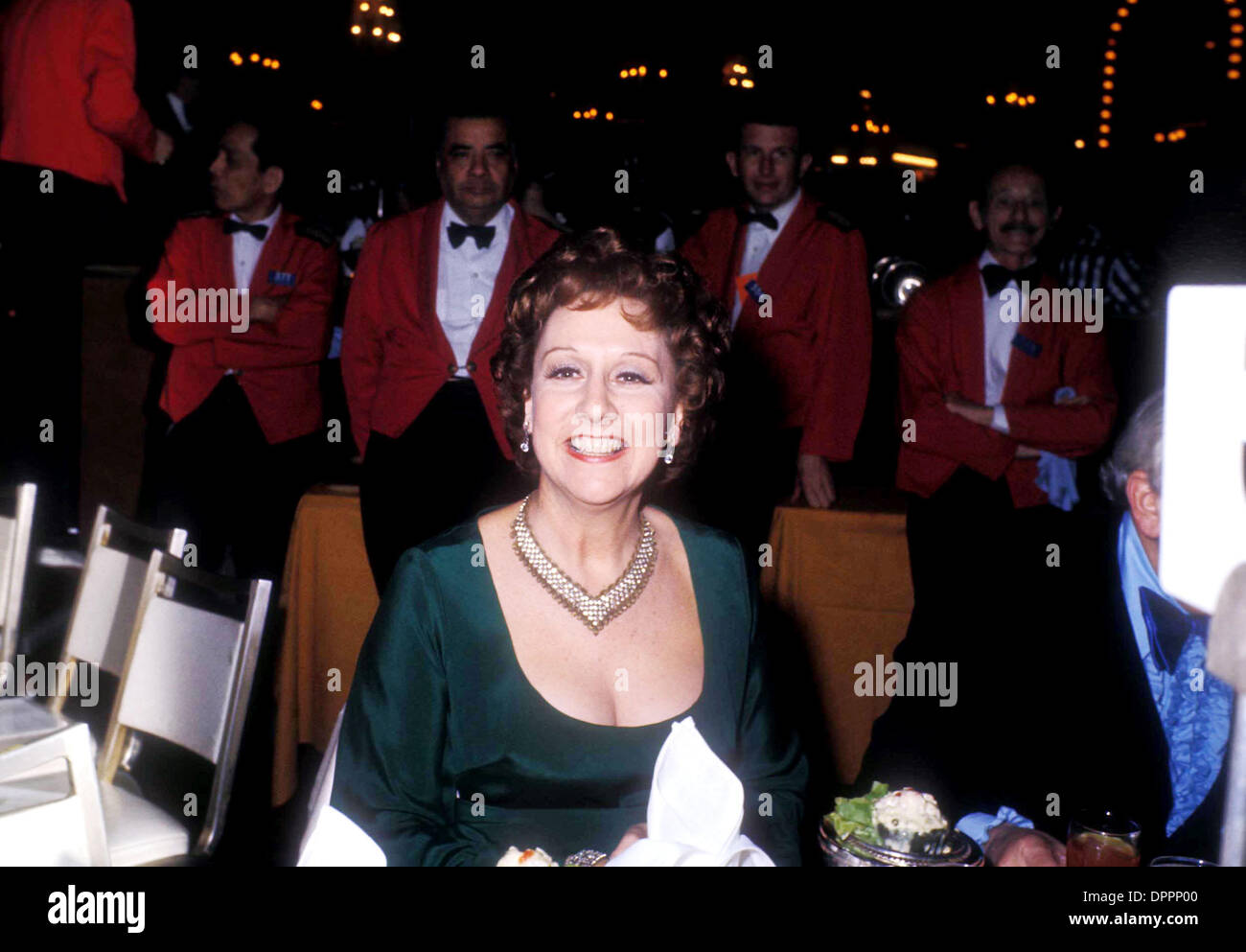 Dec 29 2005 jean stapleton hi-res stock photography and images - Alamy