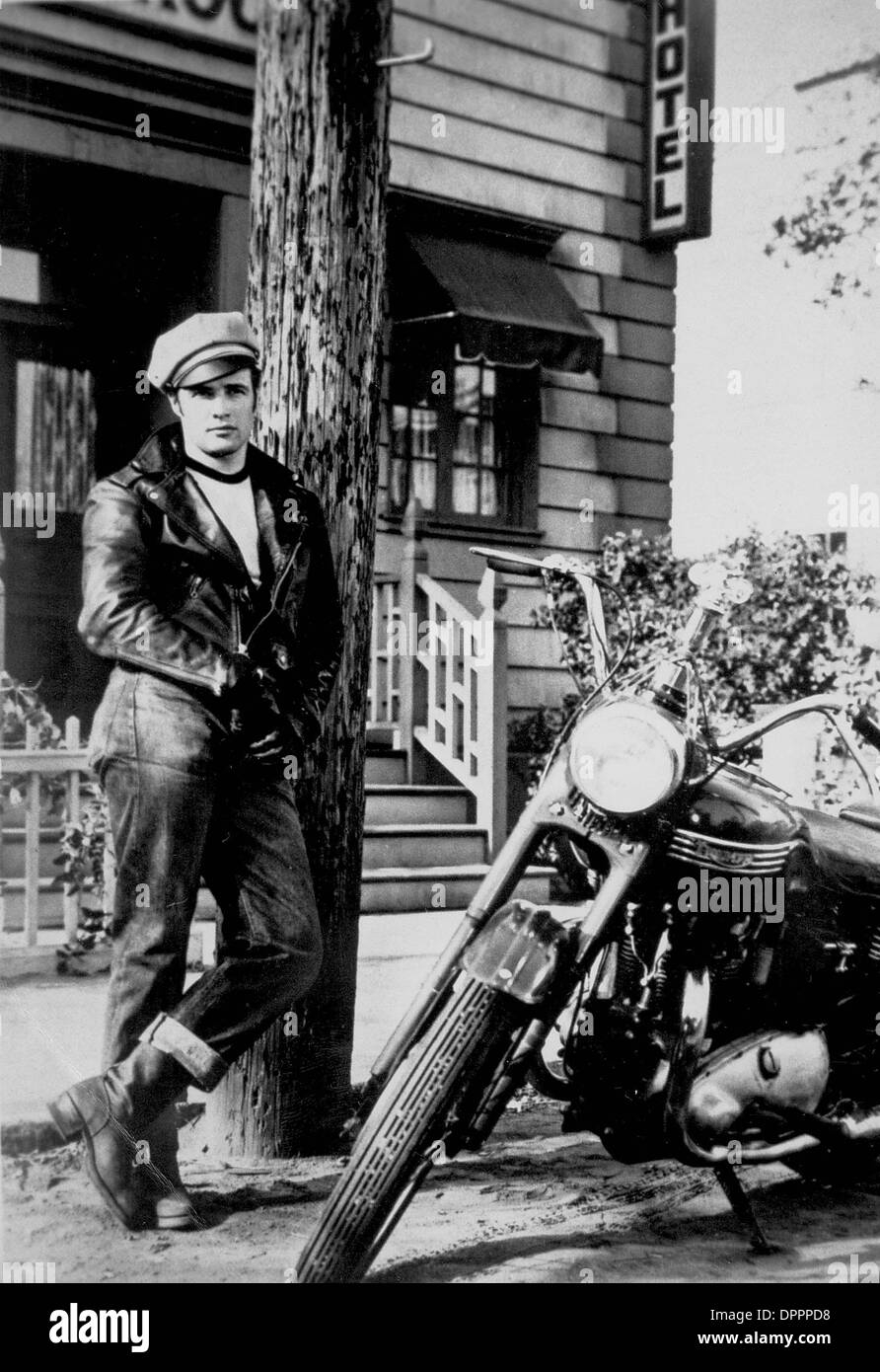 Marlon brando image hi-res stock photography and images - Alamy