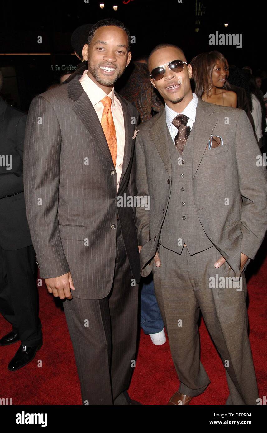 T i tip hi-res stock photography and images - Alamy