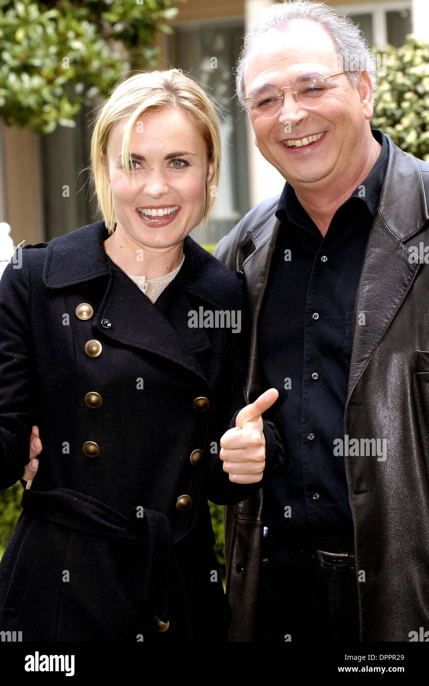 Apr. 12, 2006 - K47492.Photocall for ''SILENT HILL'', .Samuel Hadida ...