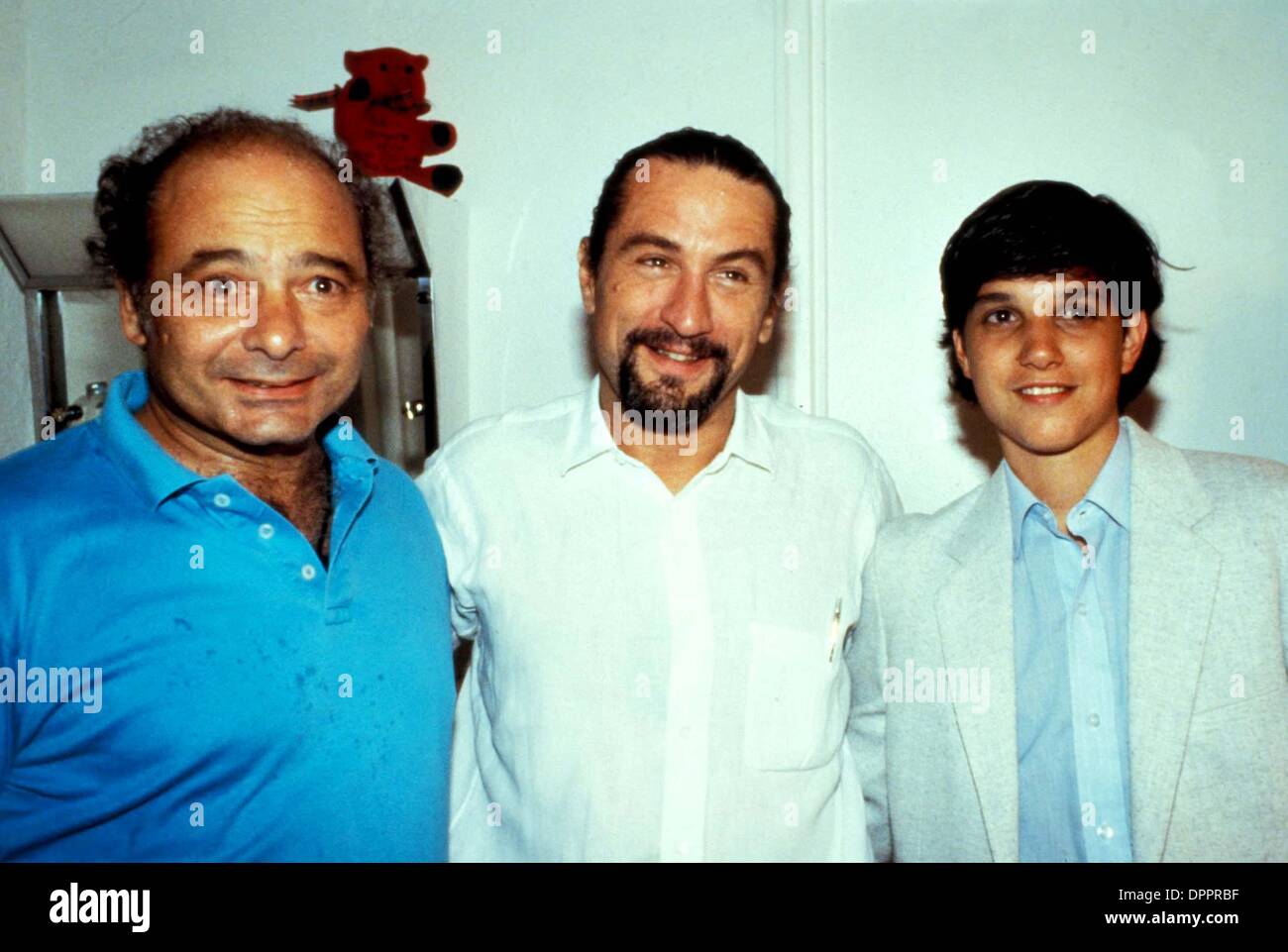 Ralph macchio 1986 hi-res stock photography and images - Alamy