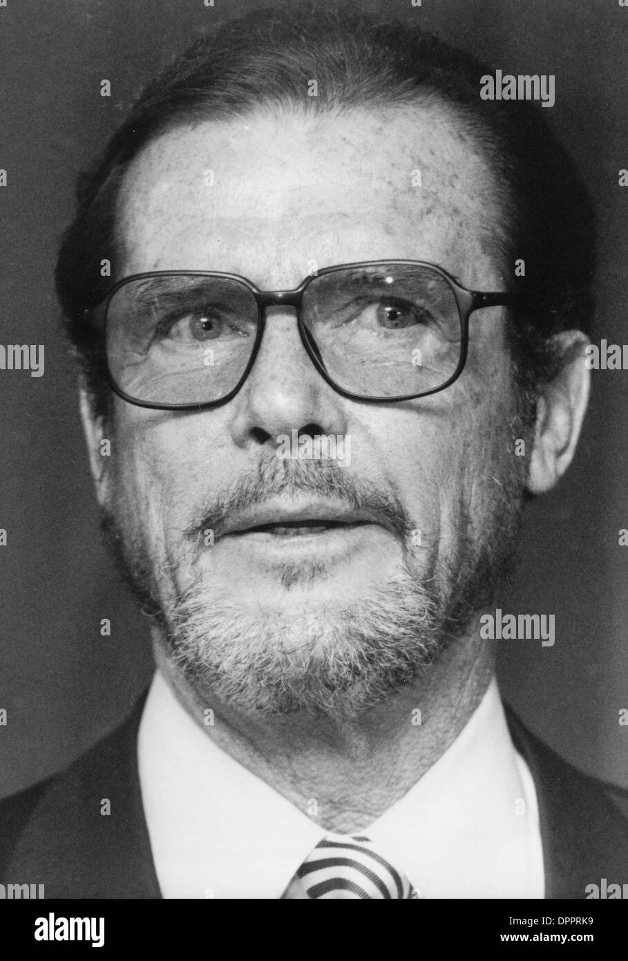 July 28, 2006 - ROGER MOORE 1993. ERMA-CAMERA PRESS-(Credit Image ...