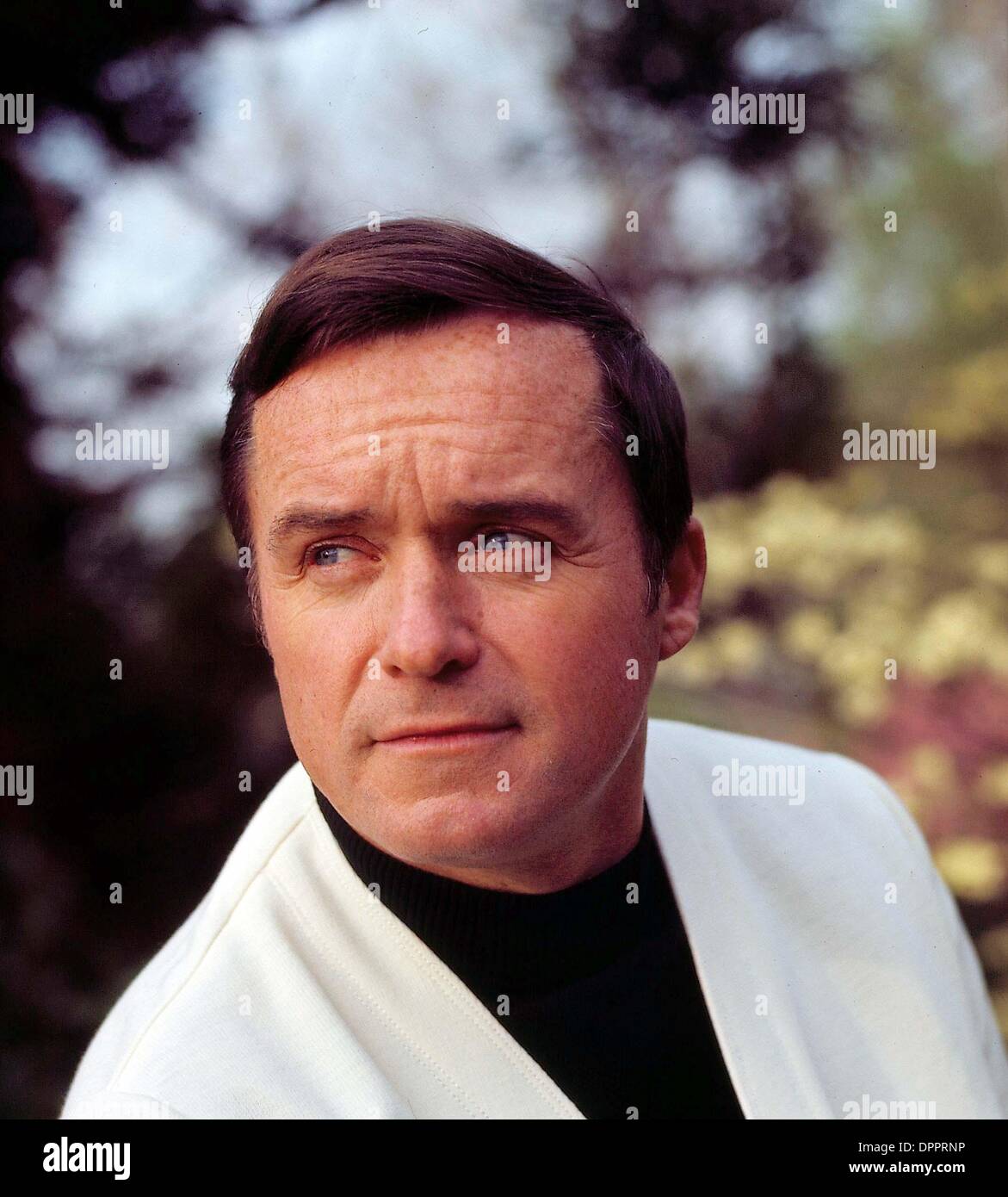 Aug. 11, 2006 - MIKE DOUGLAS.SUPPLIED BY (Credit Image: © Globe Photos ...