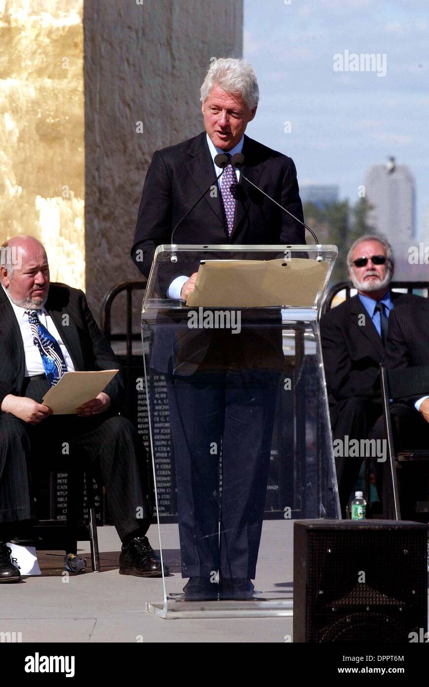 Sept. 12, 2006 - K49732LCV.9-11 DEDICATION CEREMONY IN HARBORVIEW PARK ...