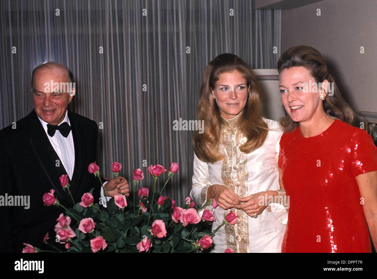 Oct. 5, 2006 - FRANCESBERGENRETRO.CANDICE BERGEN. PHOTOS(Credit Image ...